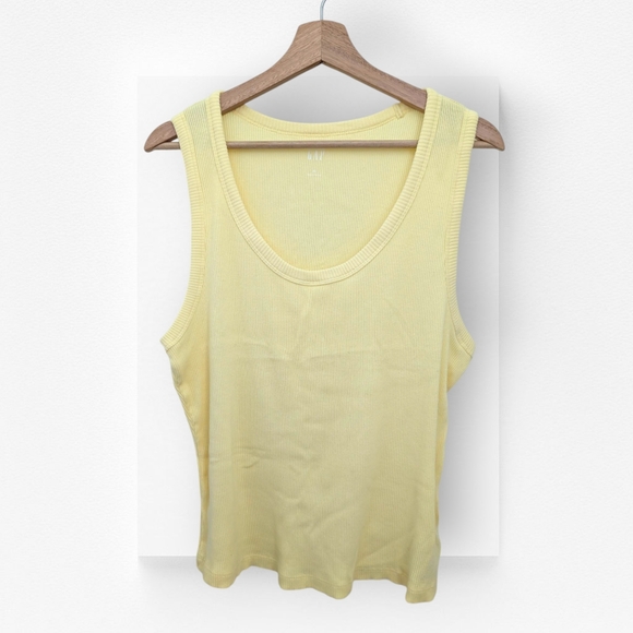 GAP | Tops | Gap Butter Yellow Tank Top Scoop Neck Ribbed Extra Large ...